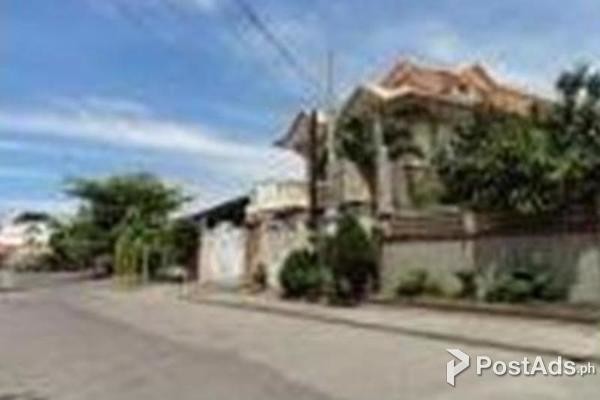 Pacita Complex San Pedro Laguna House and Lot with swimming pool ...