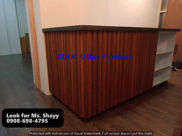 Reception Counter Desk / Office Partition / Office Furniture | PostAds.ph